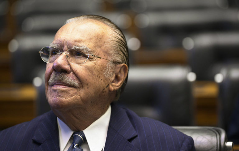 Sarney 90 anos – o fiador da transição democrática – Blog do Samuel Bastos